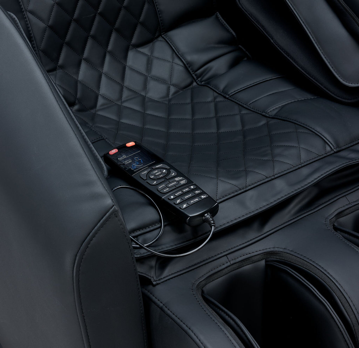 L2 Zen Pro Massage Chair - Black | Leon's