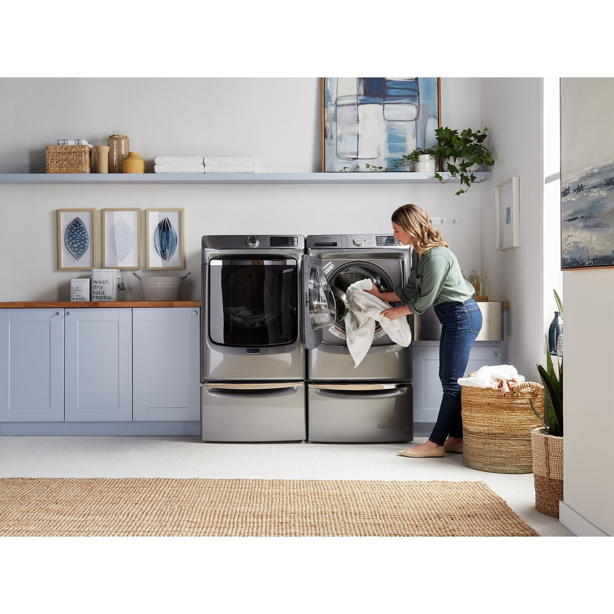 Maytag Metallic Slate Front-Load Washer (5.8 cu. ft.) & Gas Dryer (7.3 ...